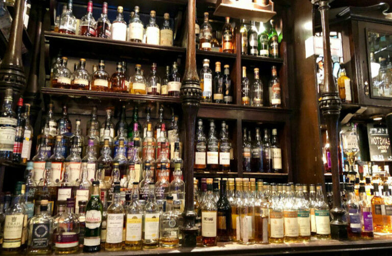 The World's Most Iconic Whiskey Bars - Whiskey Fest Northwest